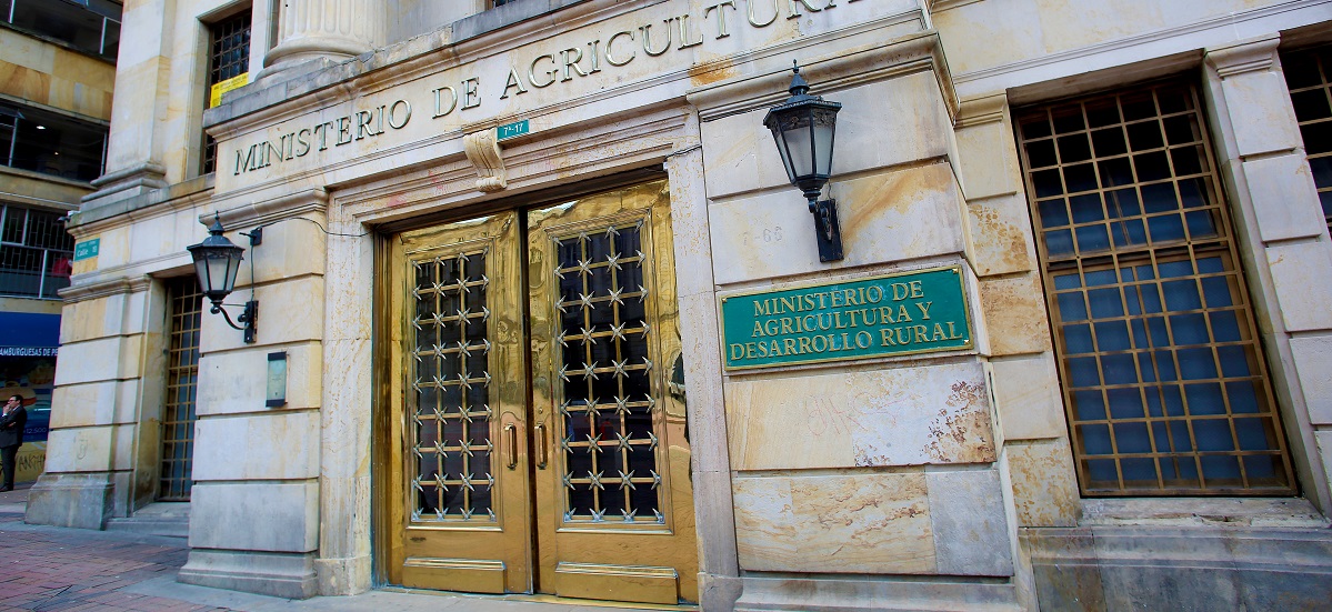 El Ministerio De Agricultura Y Desarrollo Rural Informa